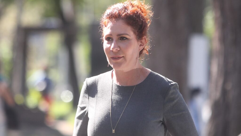 Extradição de Carla Zambelli terá audiência decisiva