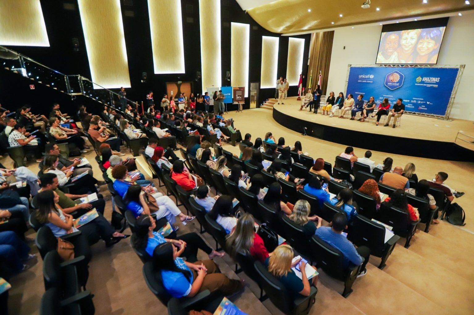 Amazonas e Unicef capacitam rede de proteção à infância